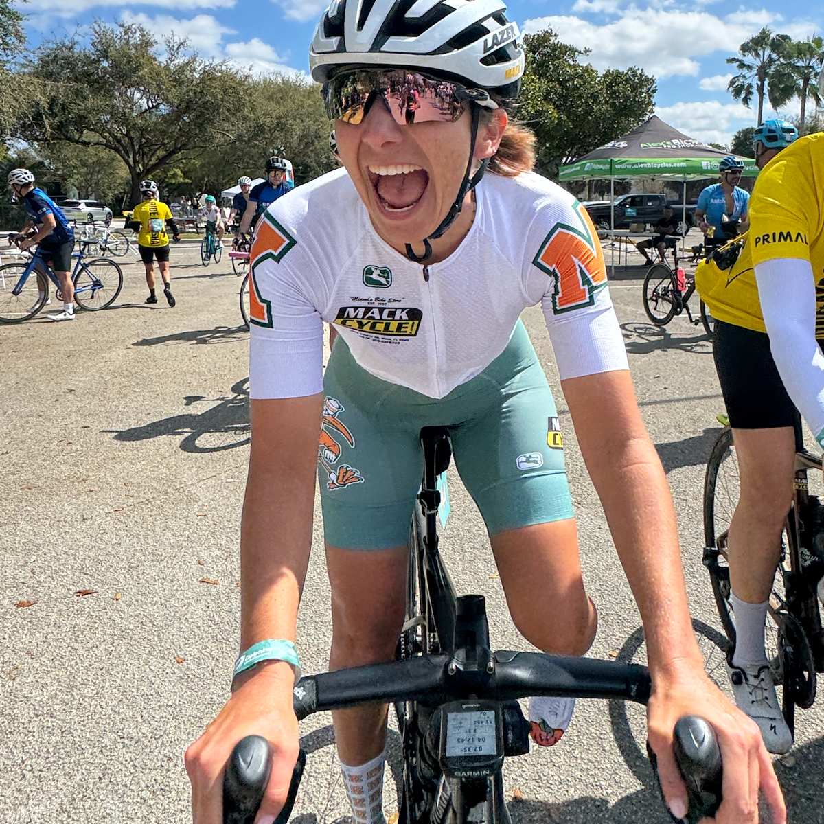 Team Hurricanes x Mack Cycle - SEXY SAGE GIORDANA – Mack Cycle & Fitness